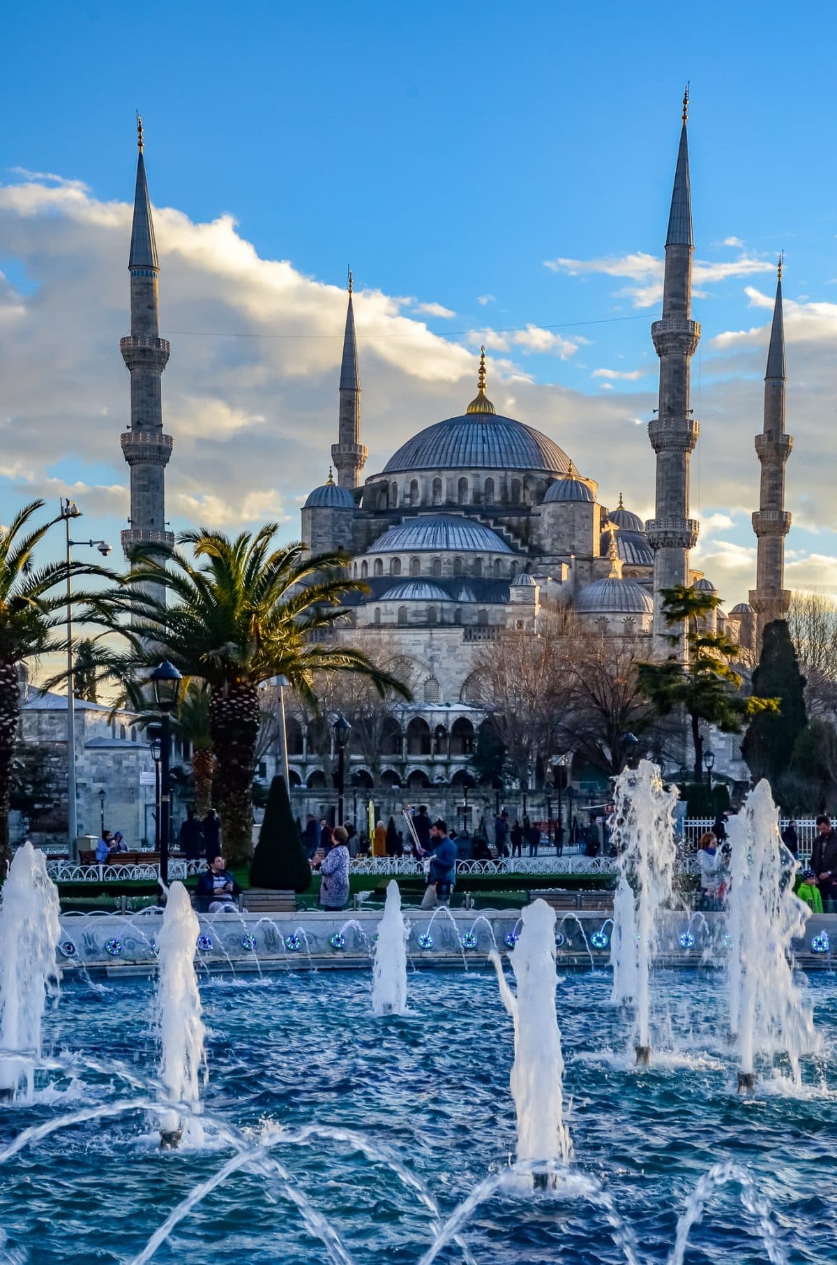Visiting the Historic and Famous Mosques in Istanbul - Quiltripping