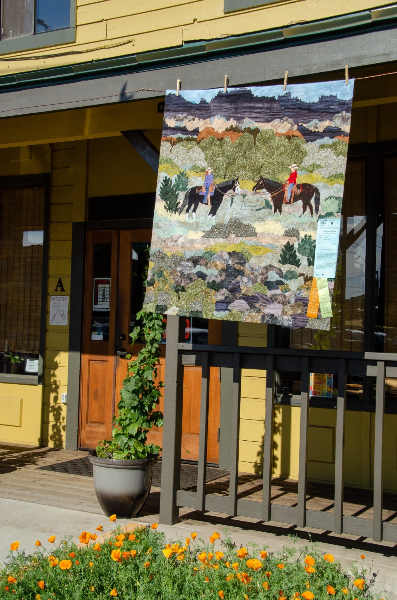 Tips for Seeing the Sisters Quilt Show - Quiltripping