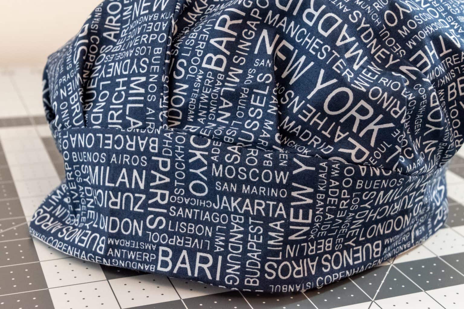 A Reversible, Free Scrub Cap Pattern With Easy Instructions - Quiltripping