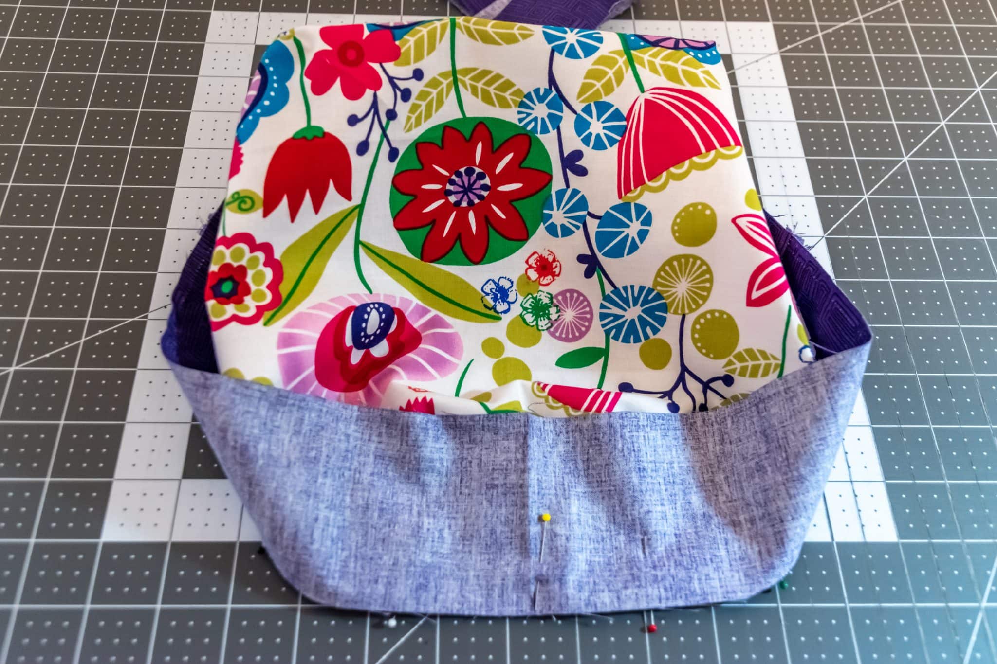 A Reversible, Free Scrub Cap Pattern With Easy Instructions - Quiltripping