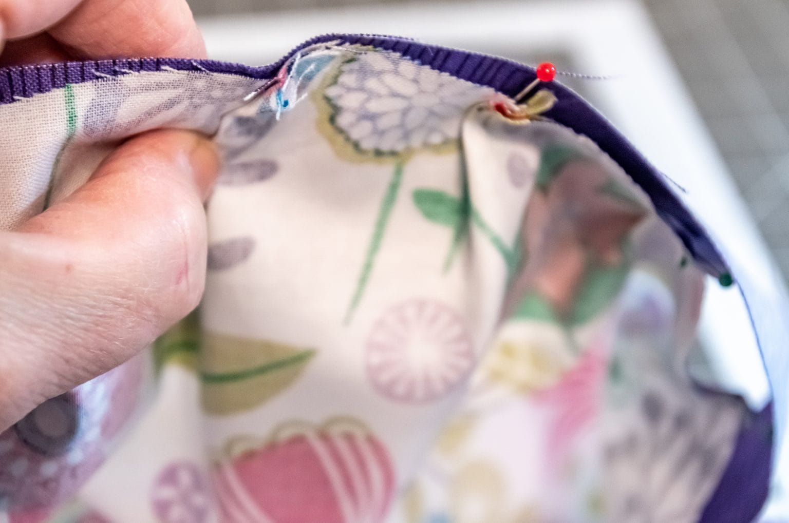 A Reversible, Free Scrub Cap Pattern With Easy Instructions - Quiltripping