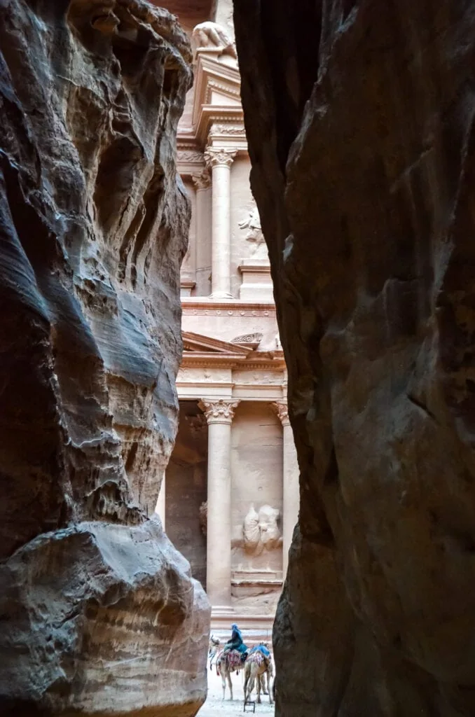 How to Visit Petra - 25 Petra Travel Tips For A Perfect First Time ...