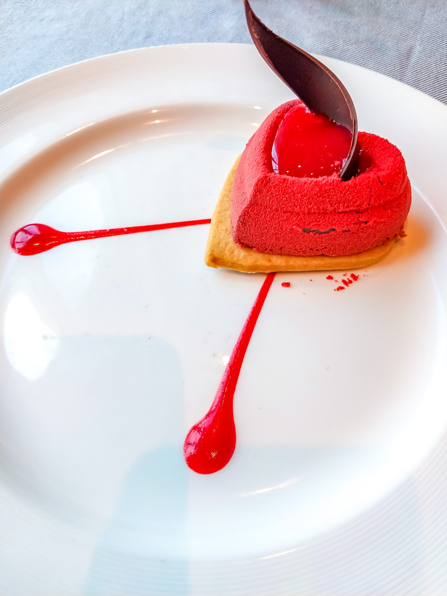 Dining Like a Princess - All the Regal Princess Dining Options ...