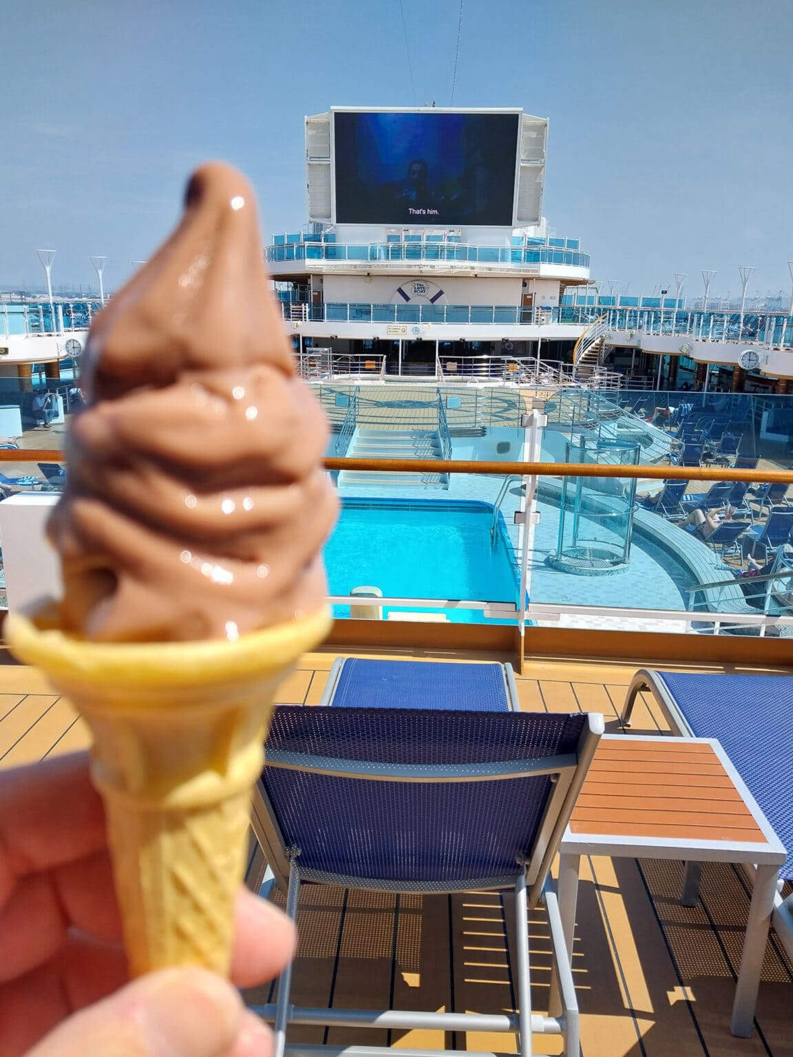 Dining Like a Princess - All the Regal Princess Dining Options ...