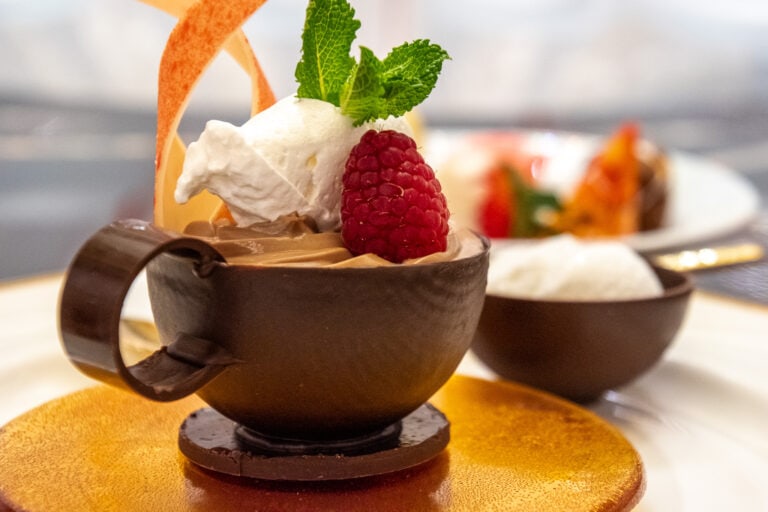 Dining Like a Princess - All the Regal Princess Dining Options ...