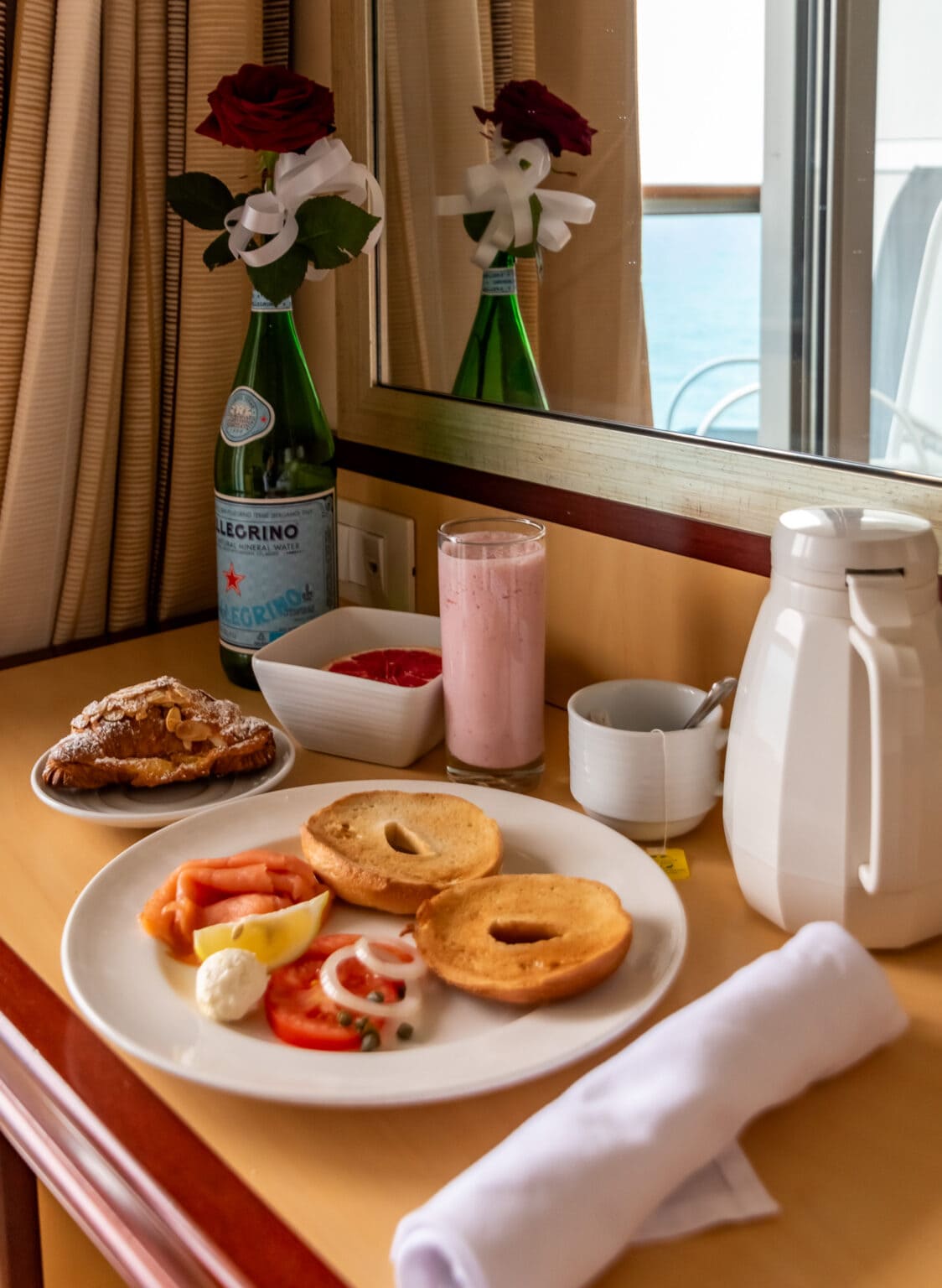 Dining Like a Princess - All the Regal Princess Dining Options ...