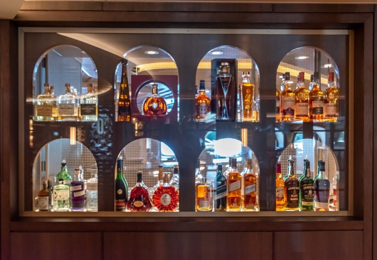 The Many Sun Princess Bars Have Plenty of Options to Quench a Thirst ...